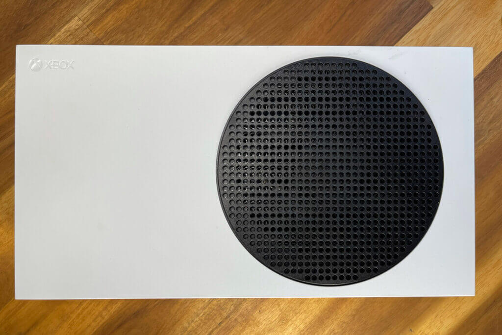 Xbox Series S review: Big things, small packages | Reviews.org