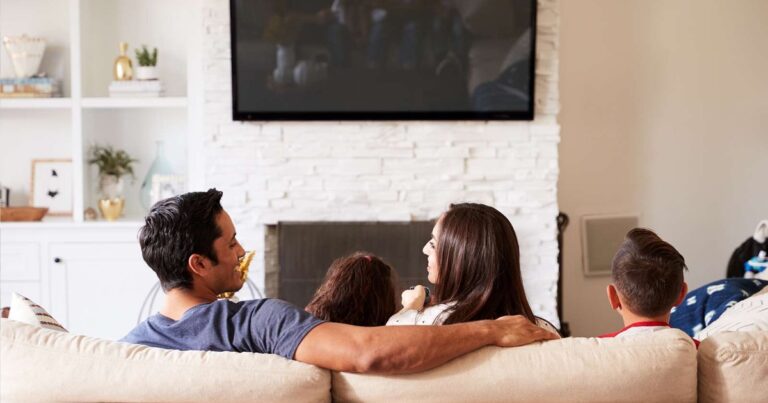 DIRECTV vs. Spectrum TV Review: Which Is Better? | Review.org