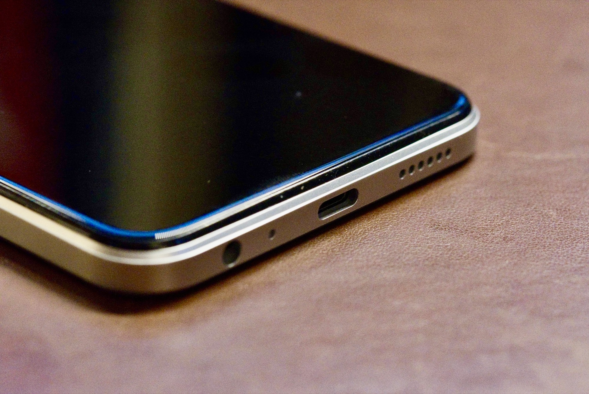 Boost Mobile Celero 5G Review | Reviews.org