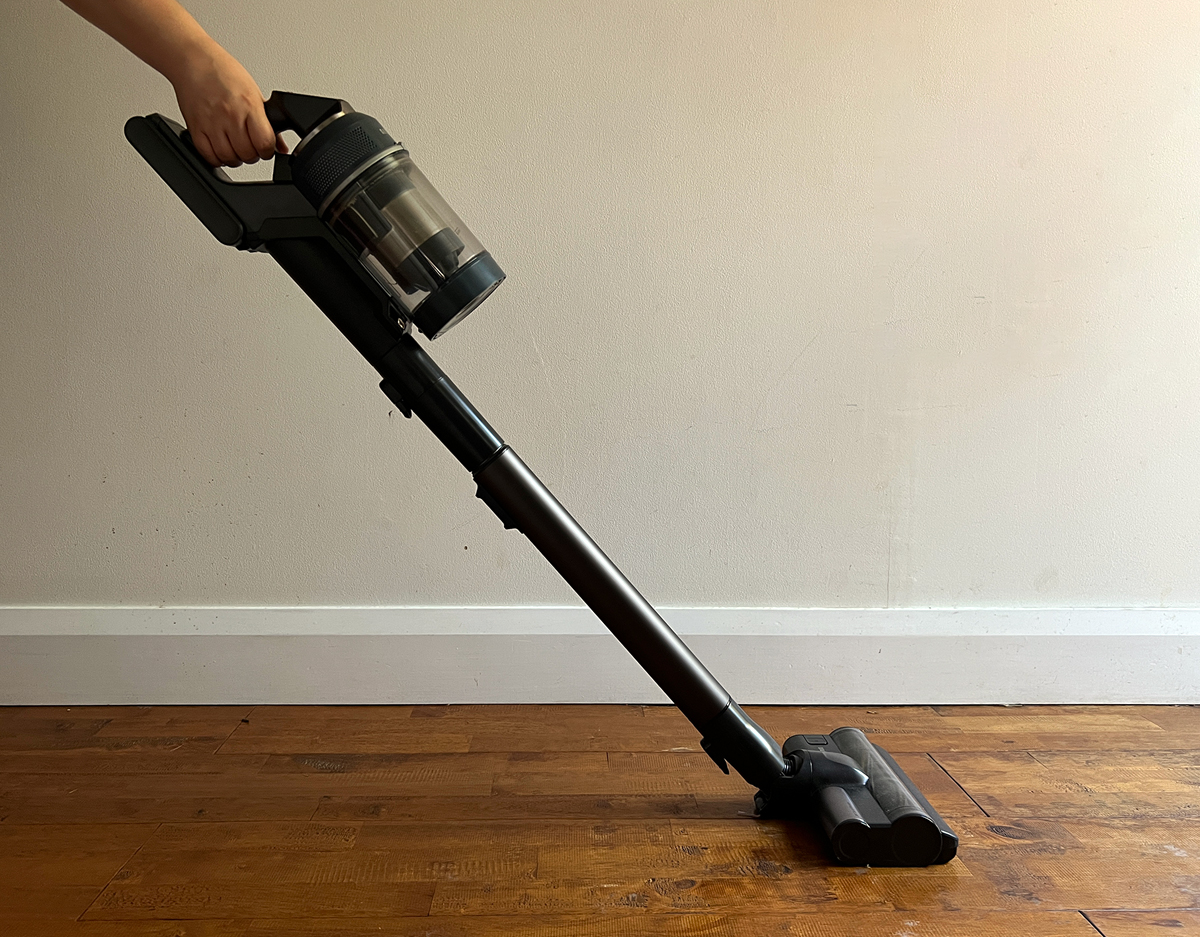 Samsung Bespoke Jet Review | Reviews.org