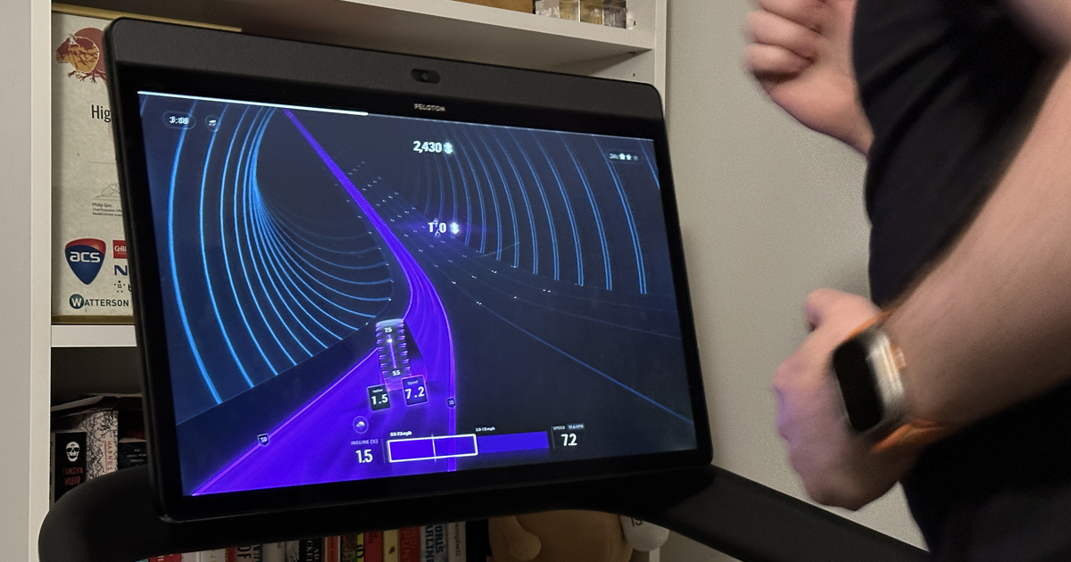 I'm a sicko for Peloton's new running rhythm game | Reviews.org