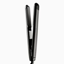 Cloud Nine vs GHD straighteners: Which is better? | Reviews.org