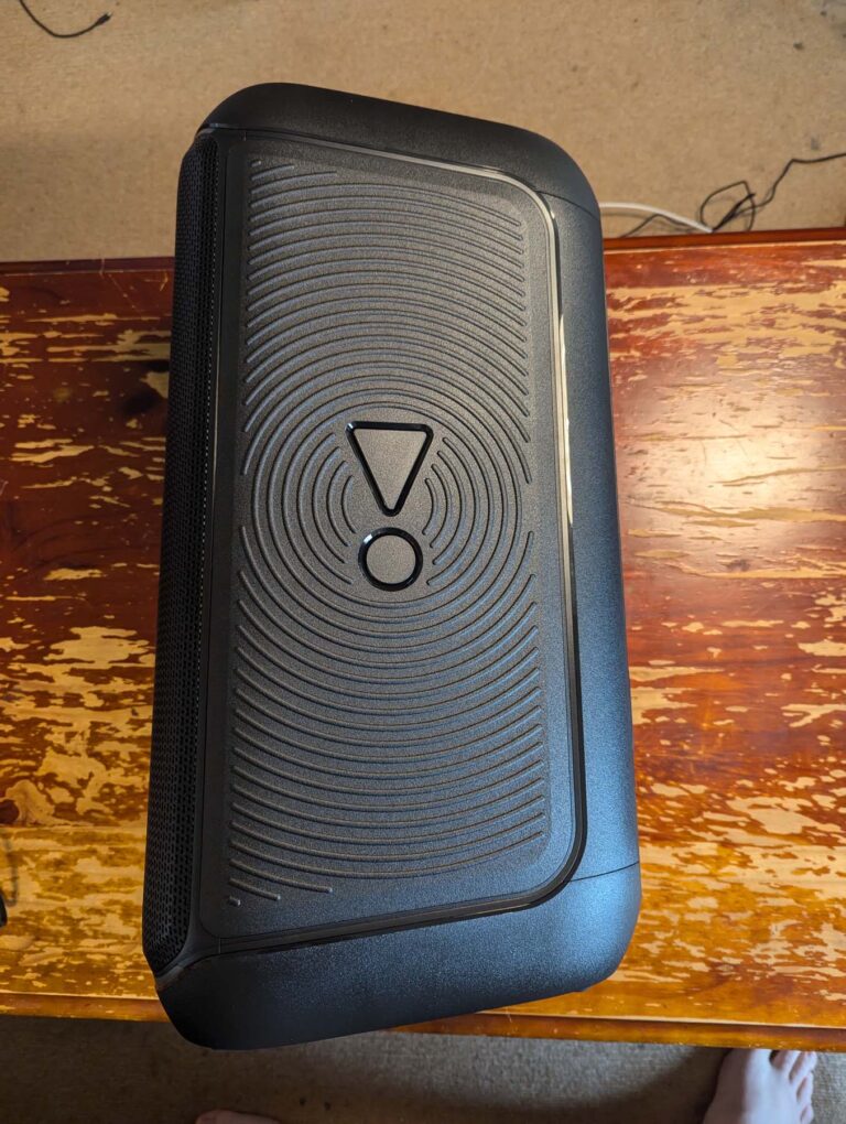 JBL PartyBox Club 120 review: Party starter | Reviews.org