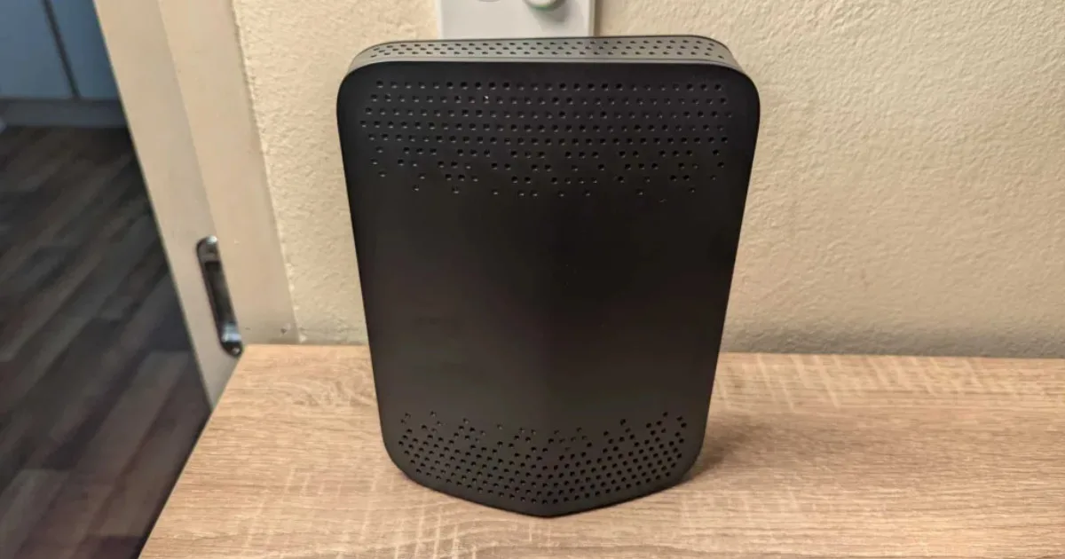 Kaon DG2144 modem-router review: Decent but dated | Reviews.org